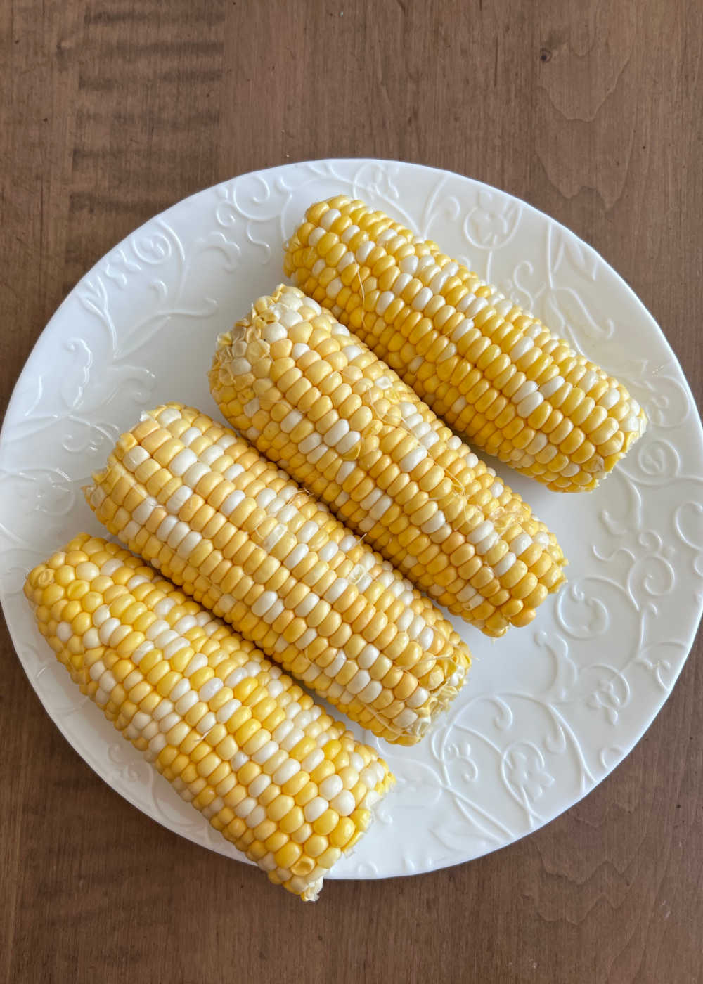 How to Microwave Corn on the Cob (Easy Recipe) - Meatloaf and Melodrama