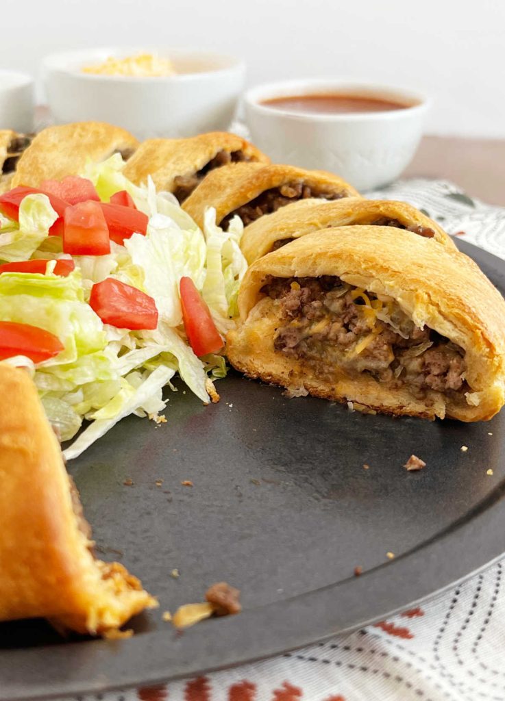 Easy Taco Ring Recipe with Crescent Rolls - Meatloaf and Melodrama