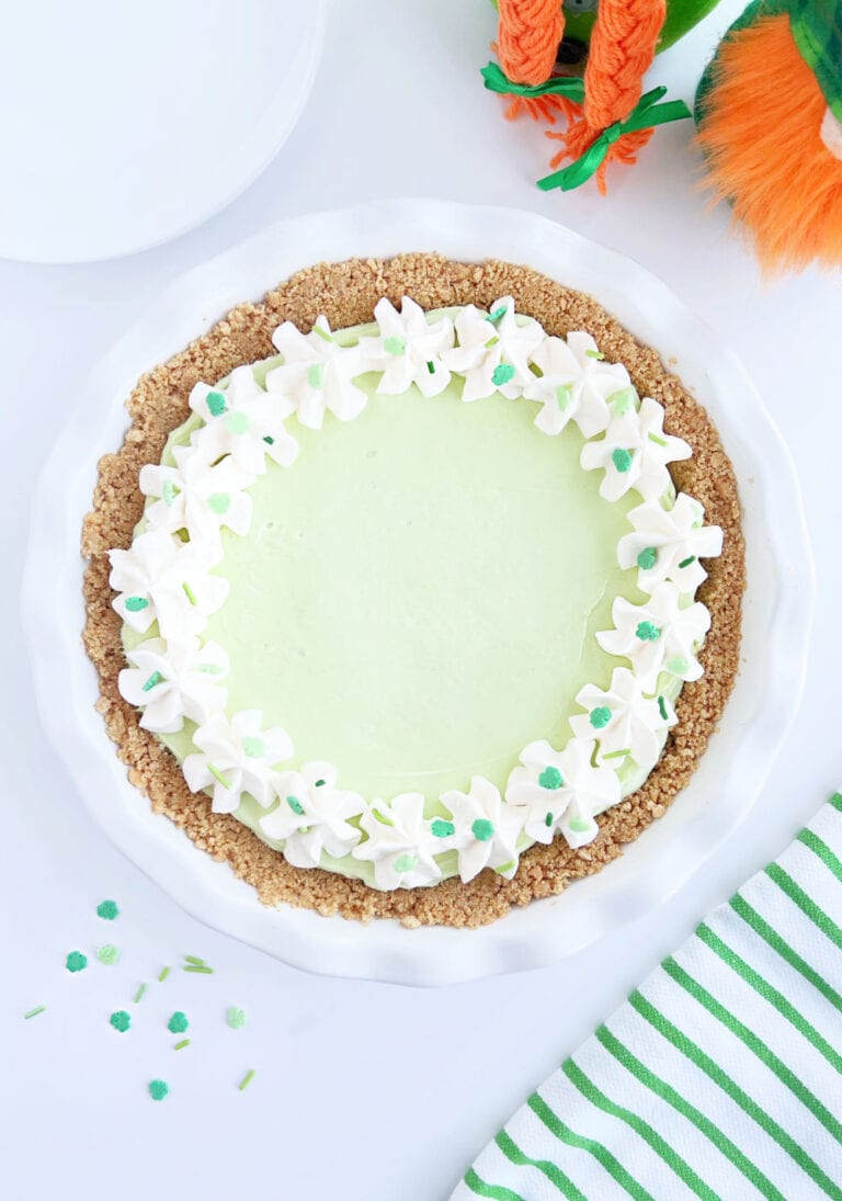 Shamrock Pie (St. Patrick's Day Pie) - Meatloaf and Melodrama