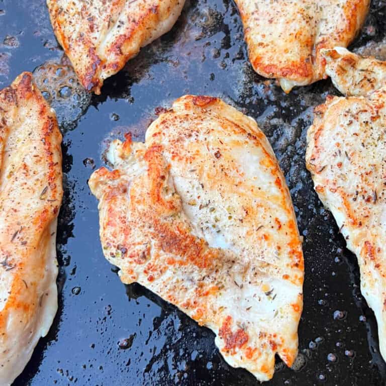 Blackstone Chicken (Easy Griddle Recipe) - Meatloaf and Melodrama