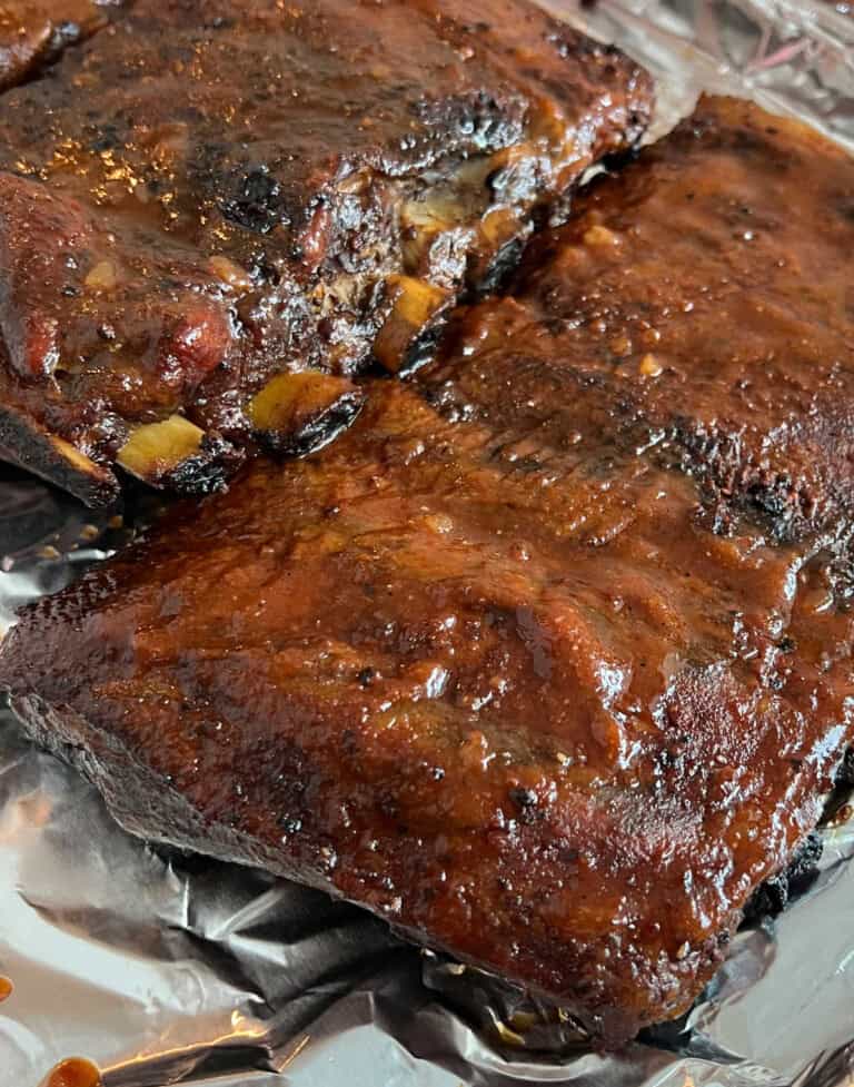 How to Smoke Ribs in Electric Smoker (3-2-1 method) - Meatloaf and ...