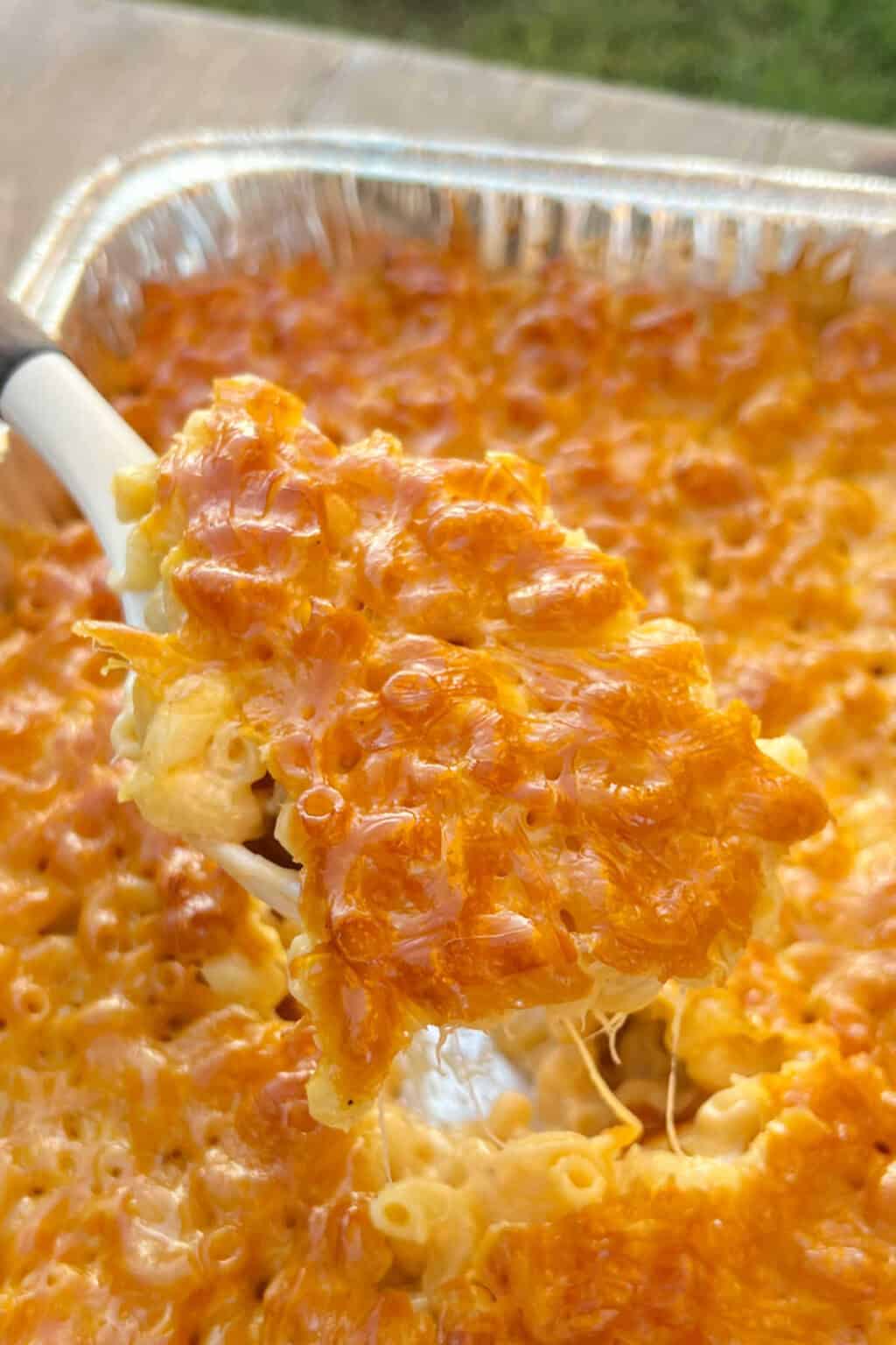 Creamy Smoked Mac and Cheese (Easy Recipe) - Meatloaf and Melodrama