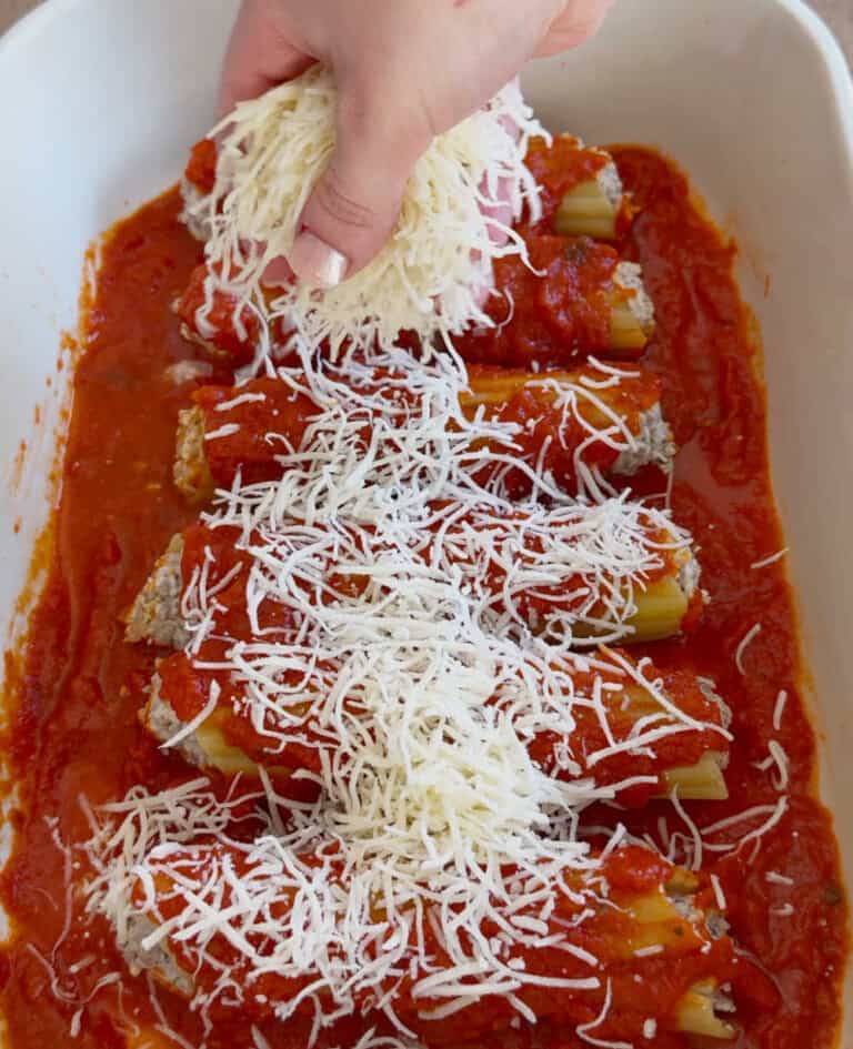Easy Manicotti Recipe with Beef and Cheese - Meatloaf and Melodrama