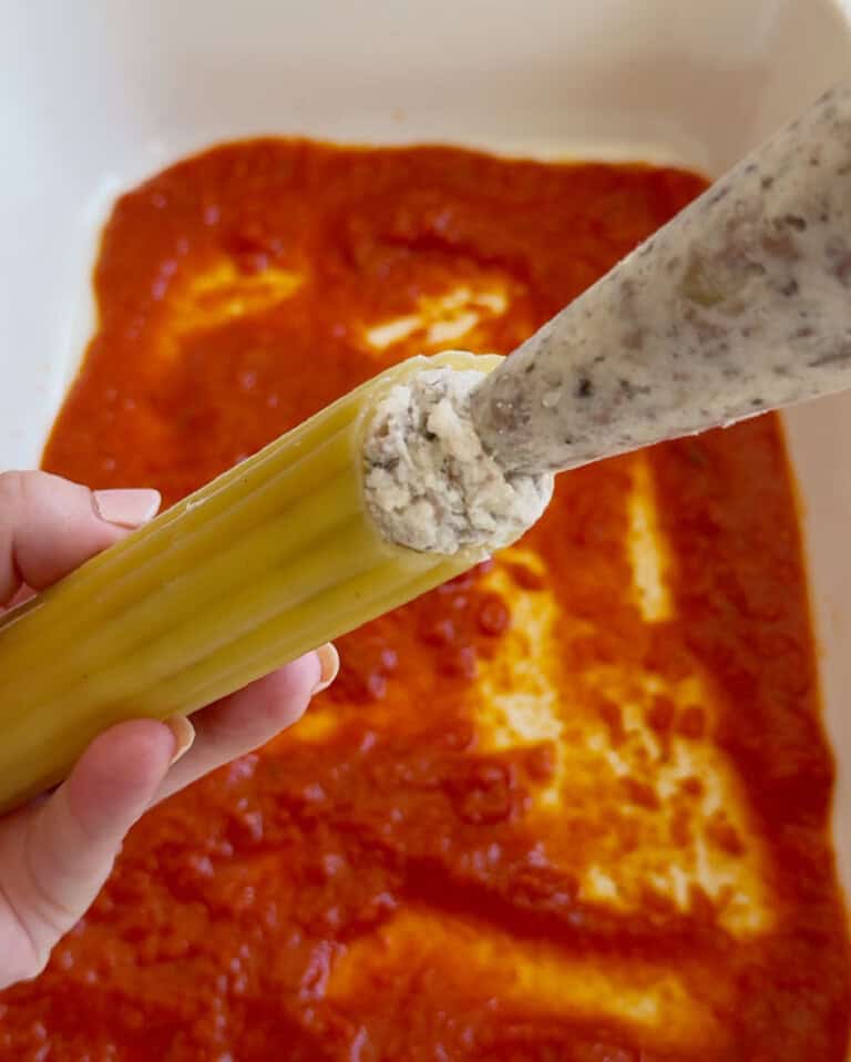 Easy Manicotti Recipe with Beef and Cheese - Meatloaf and Melodrama