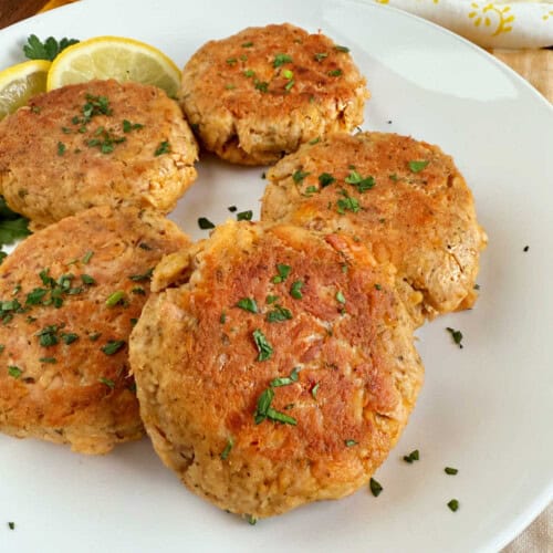 Mom's Tuna Patties Recipe - Meatloaf and Melodrama